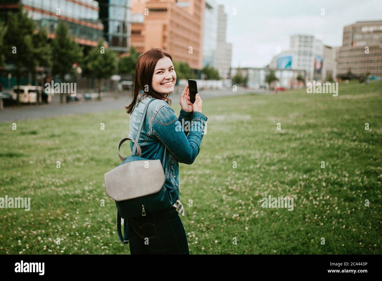 Smart camera hi-res stock photography and images - Alamy