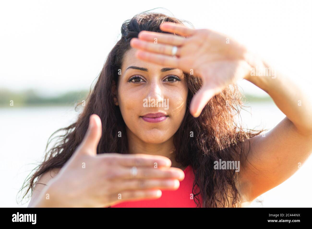 Gesturing photograph hi-res stock photography and images - Alamy