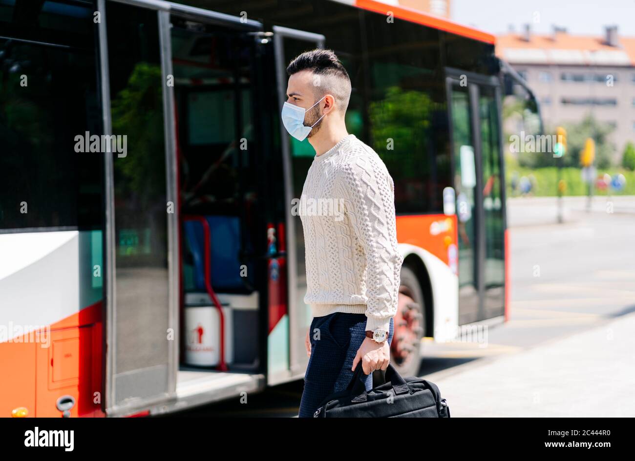 Bus front view hi-res stock photography and images - Alamy