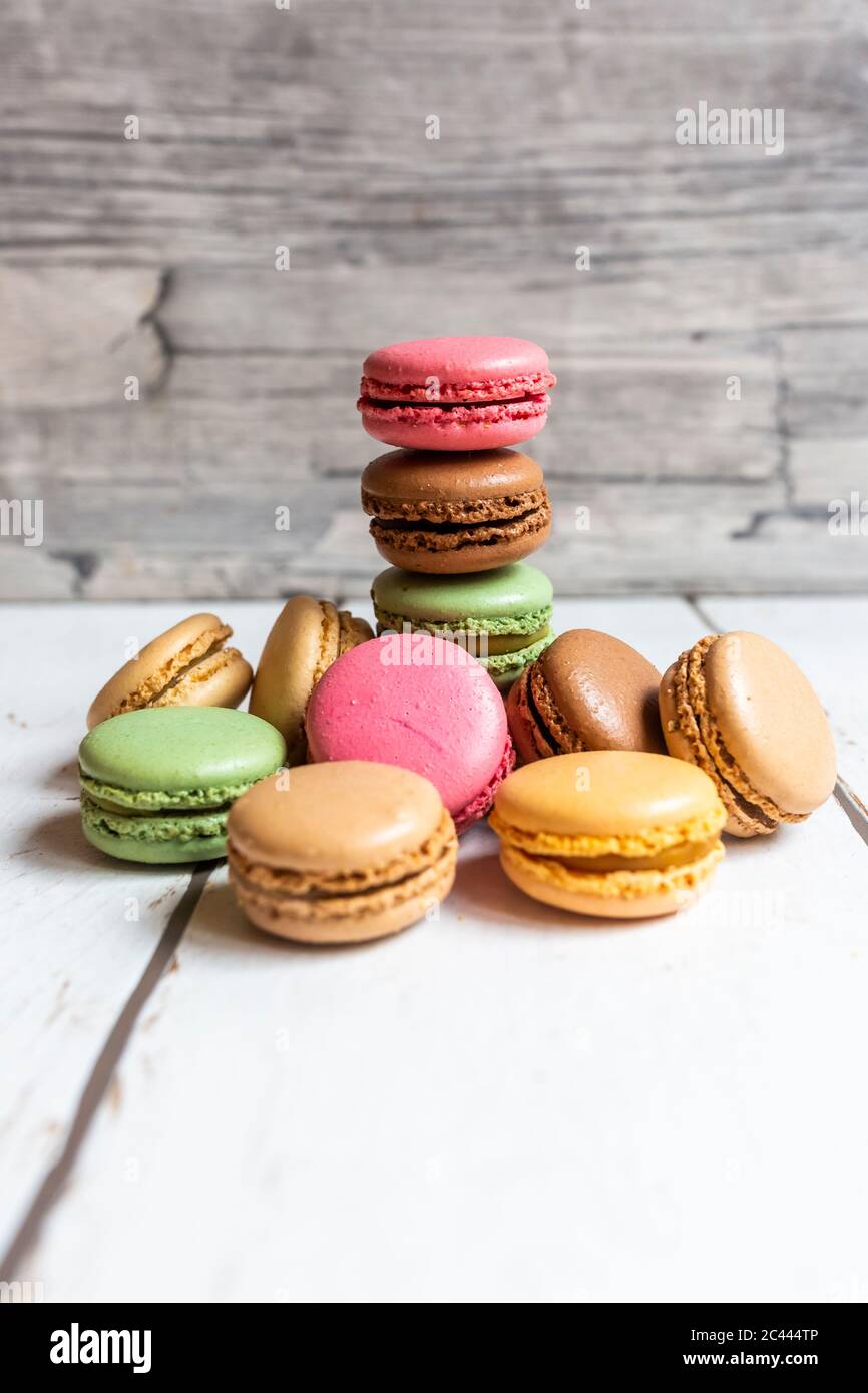 Colorful macaroon biscuits Stock Photo - Alamy