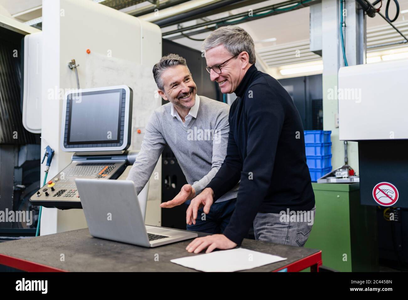 Supervisors of the quarter hi-res stock photography and images - Alamy