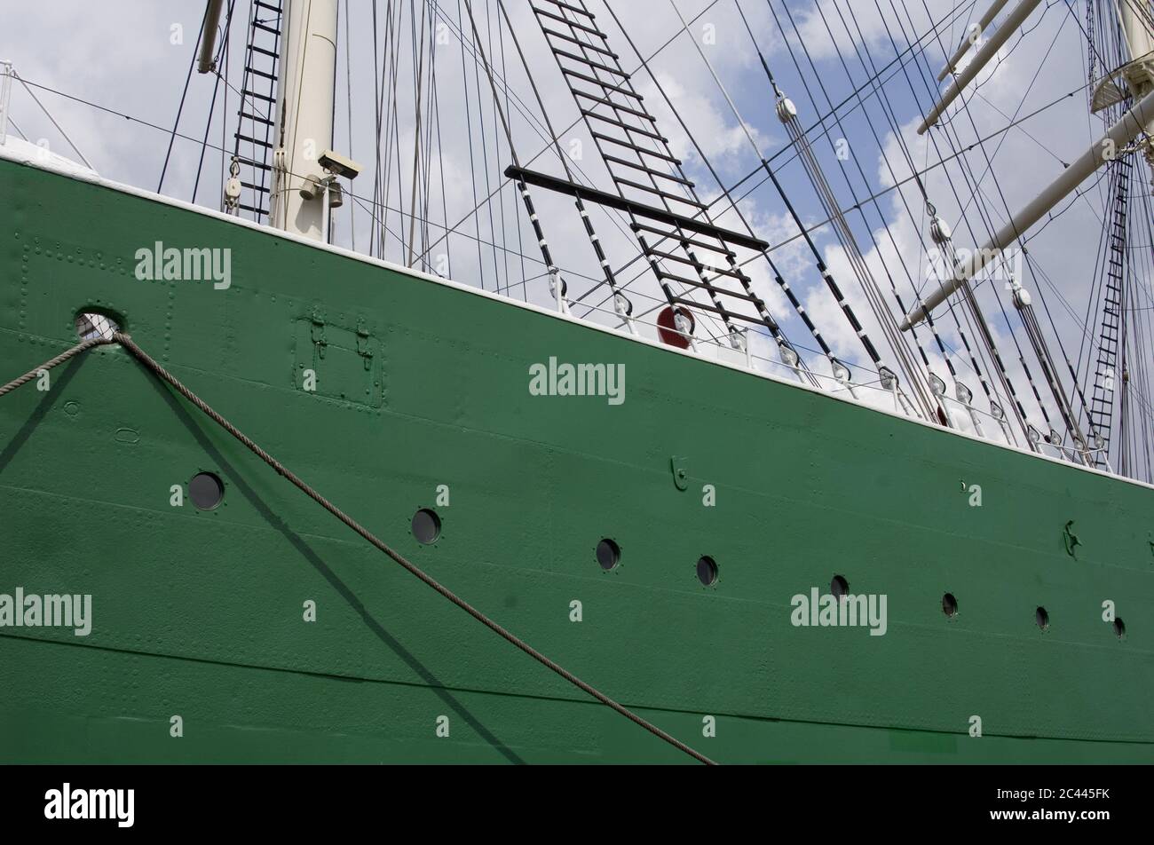 Tall ship with green drop side Stock Photo - Alamy