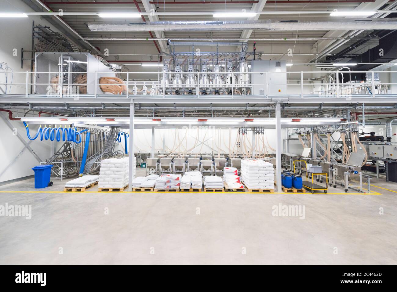 Machinery store hi-res stock photography and images - Alamy