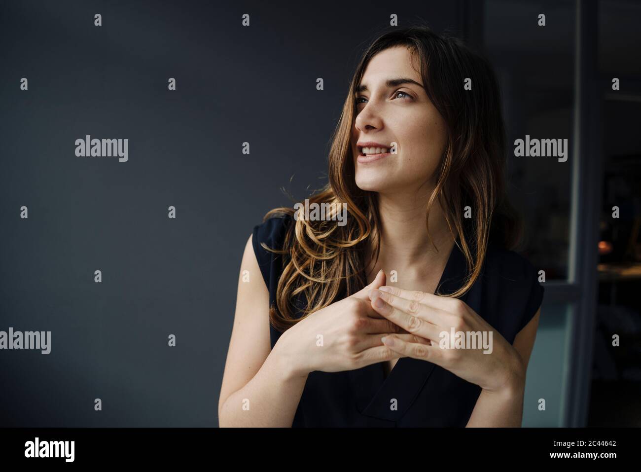 Gesture distance hi-res stock photography and images - Alamy