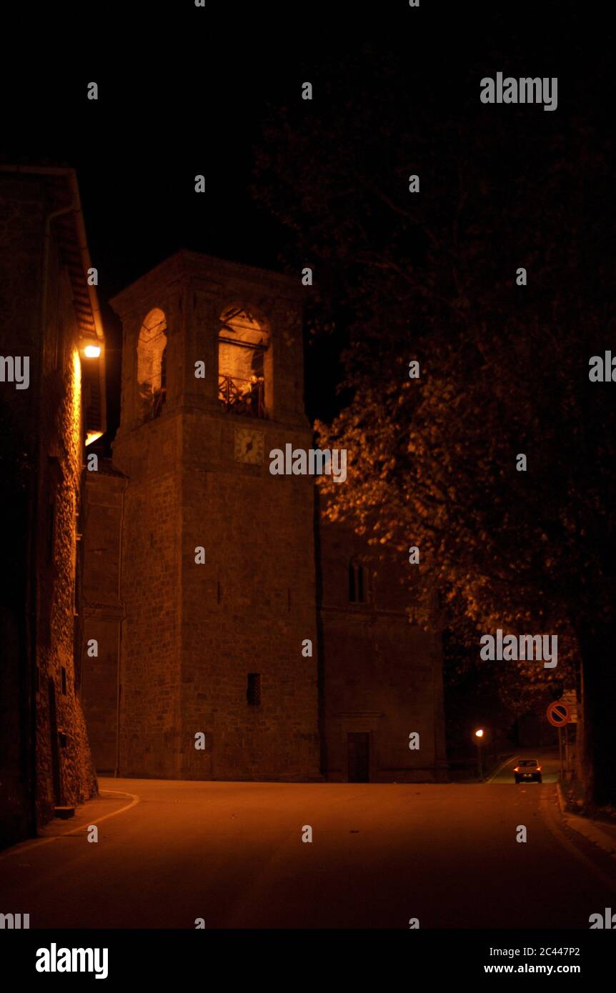 Church at night Stock Photo - Alamy