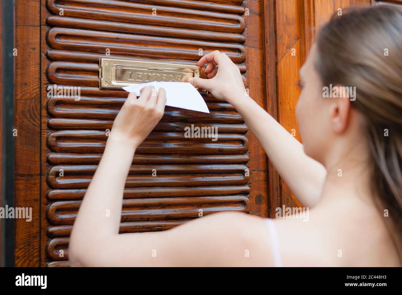 Hand posting letter hi-res stock photography and images - Alamy