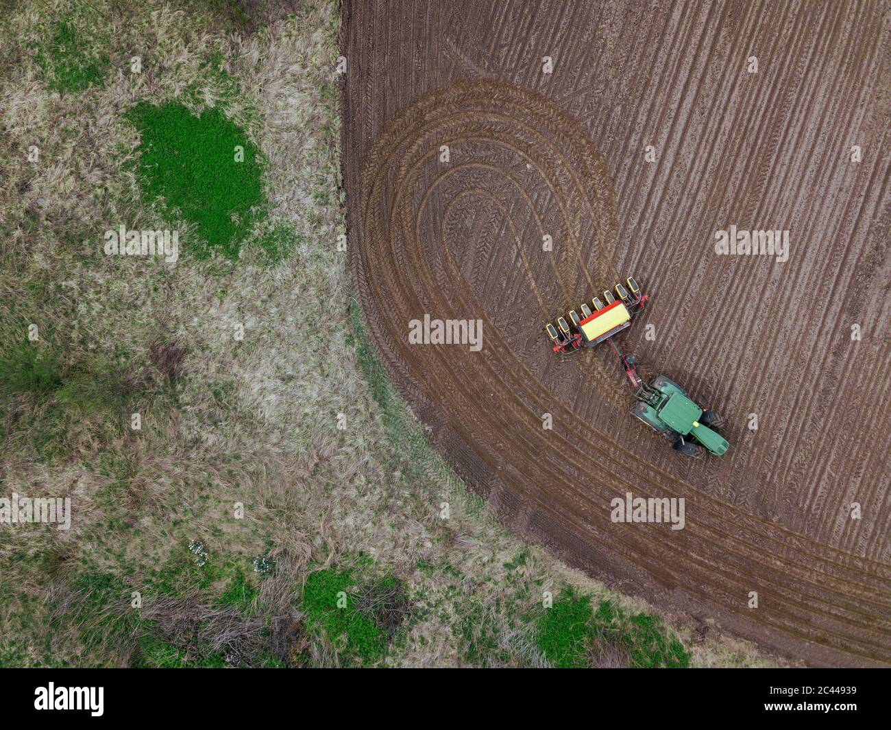 Overhead tractor ploughing hi-res stock photography and images - Alamy