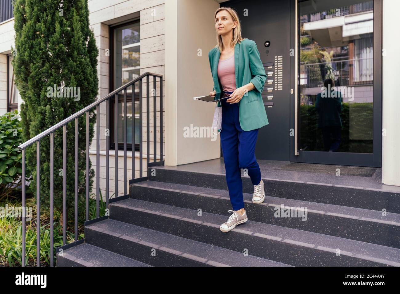 Real stairs hi-res stock photography and images - Alamy