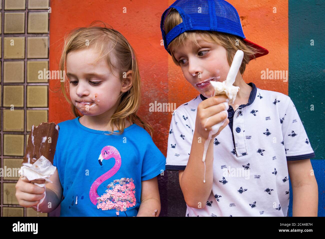 Popsicle stick activity hi-res stock photography and images - Alamy