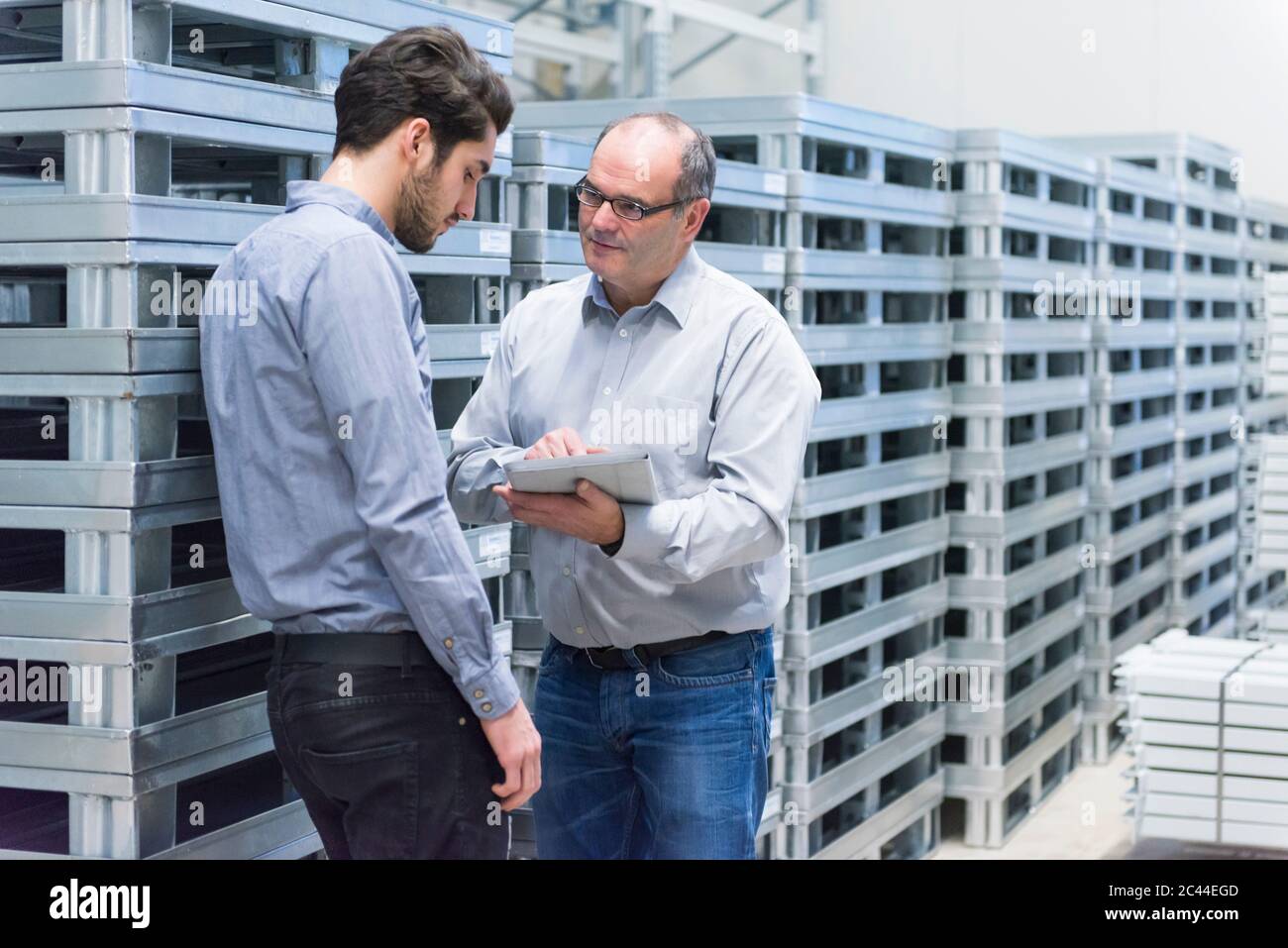 Two adults having discussion hi-res stock photography and images - Alamy