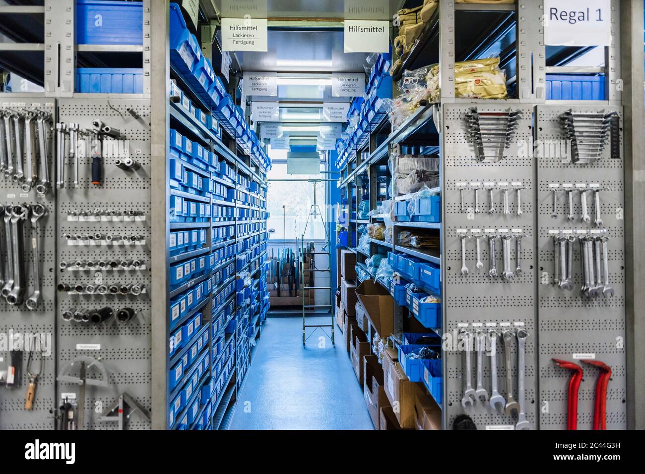 Shelf with tools in a workshop of a factory Stock Photo - Alamy