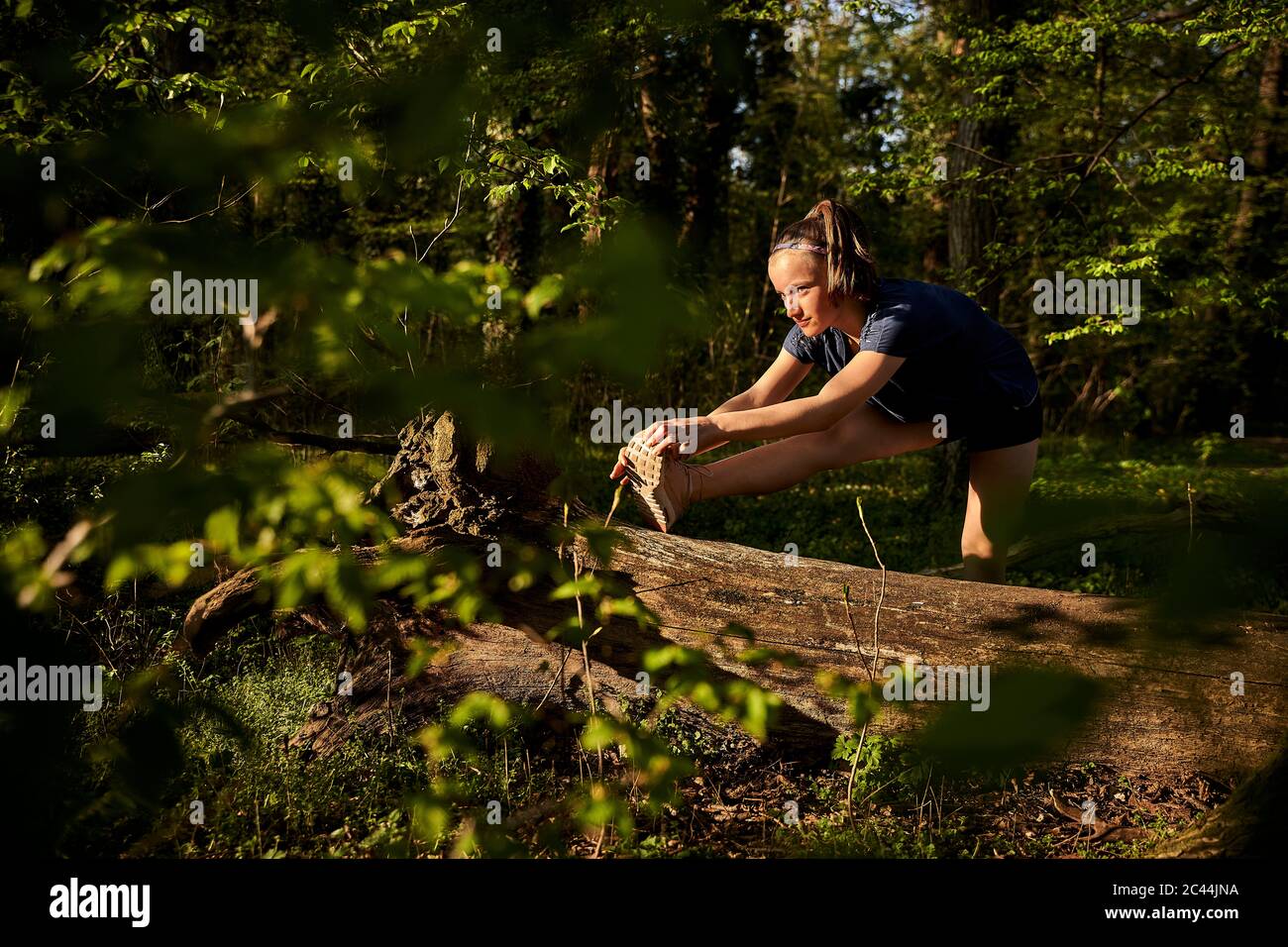 Girl stretching hi-res stock photography and images - Alamy