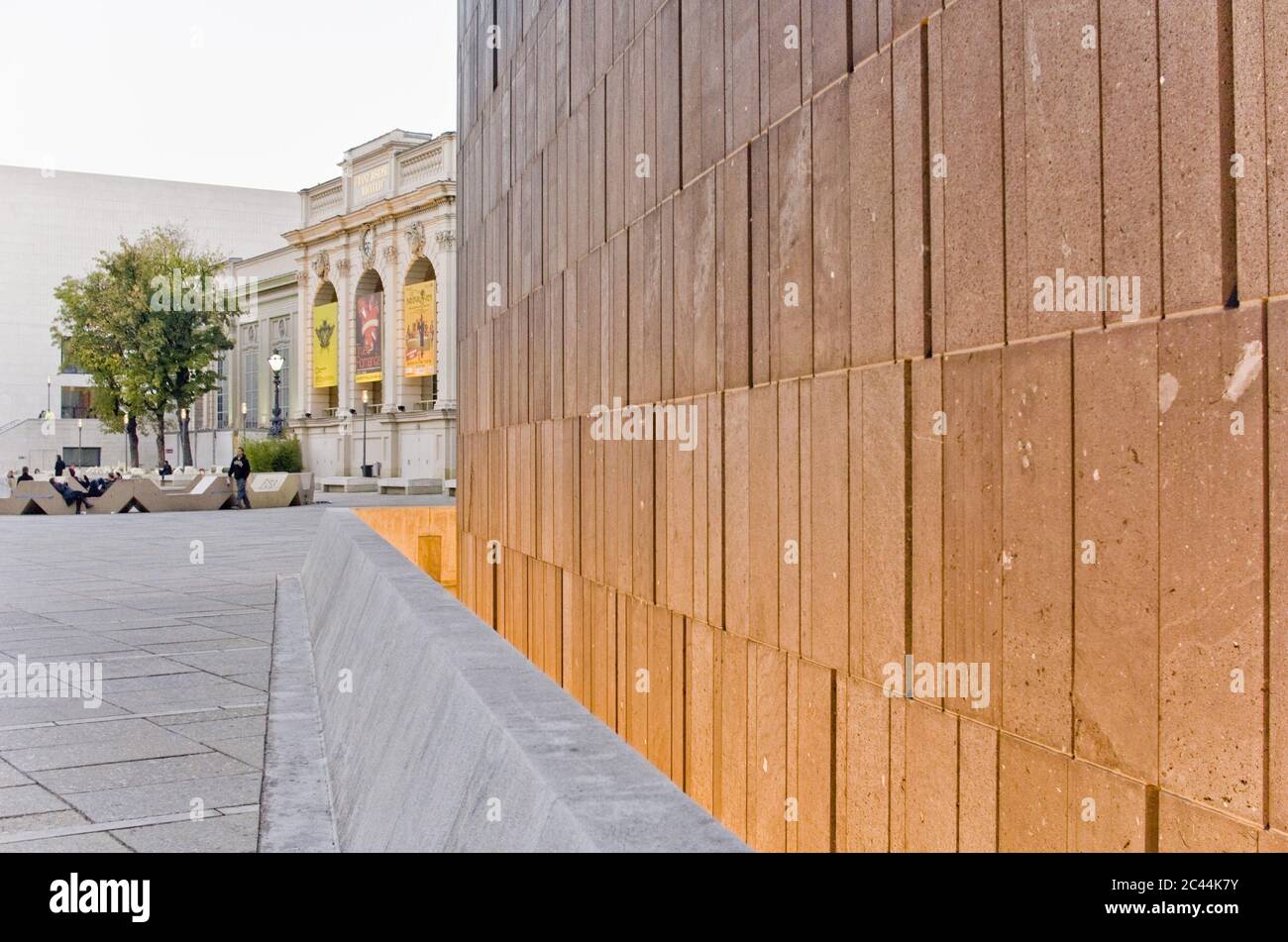 MUMOK Museum in Vienna, Austria Stock Photo - Alamy