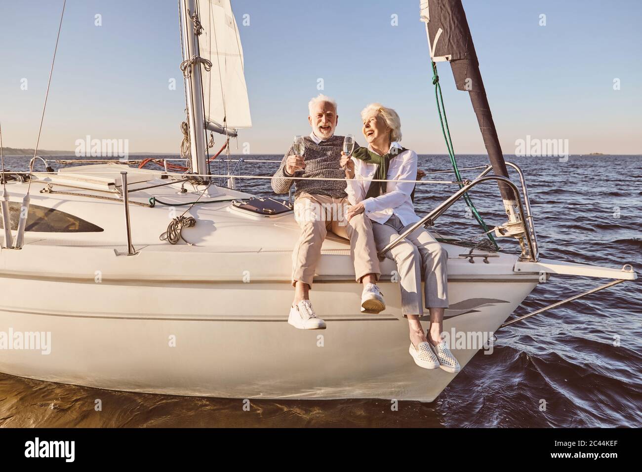 Drinking on boat cruise hi-res stock photography and images - Alamy