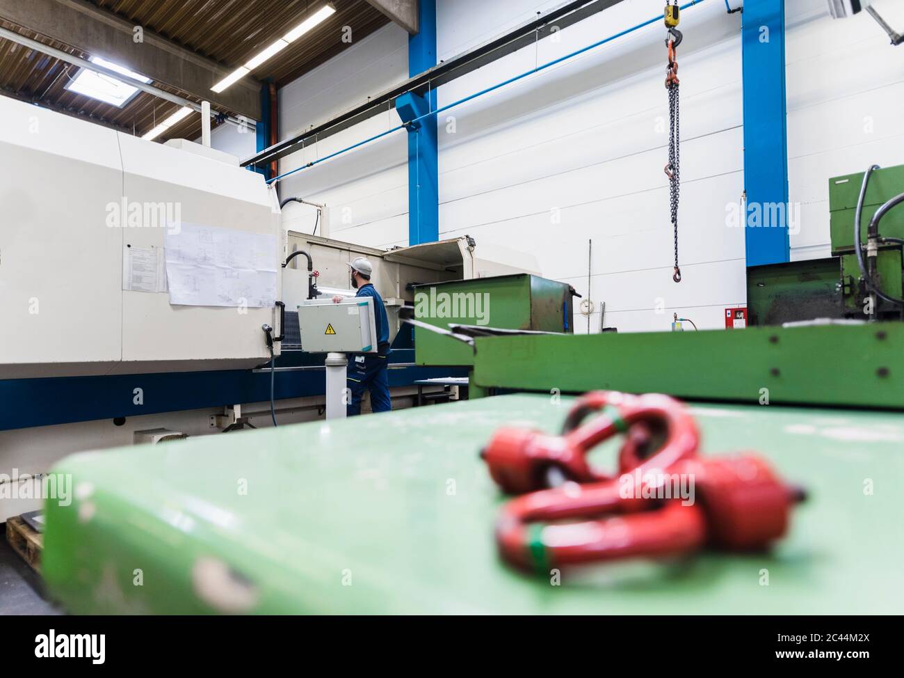 Construction plant man working industrial hi-res stock photography and ...