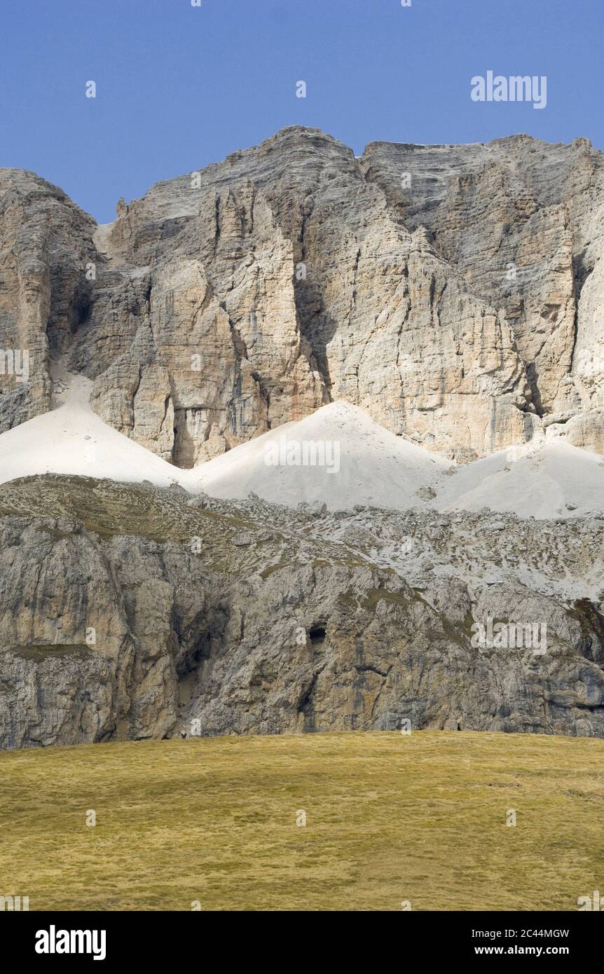 Pordoi Pass, Dolomites, Italy Stock Photo - Alamy