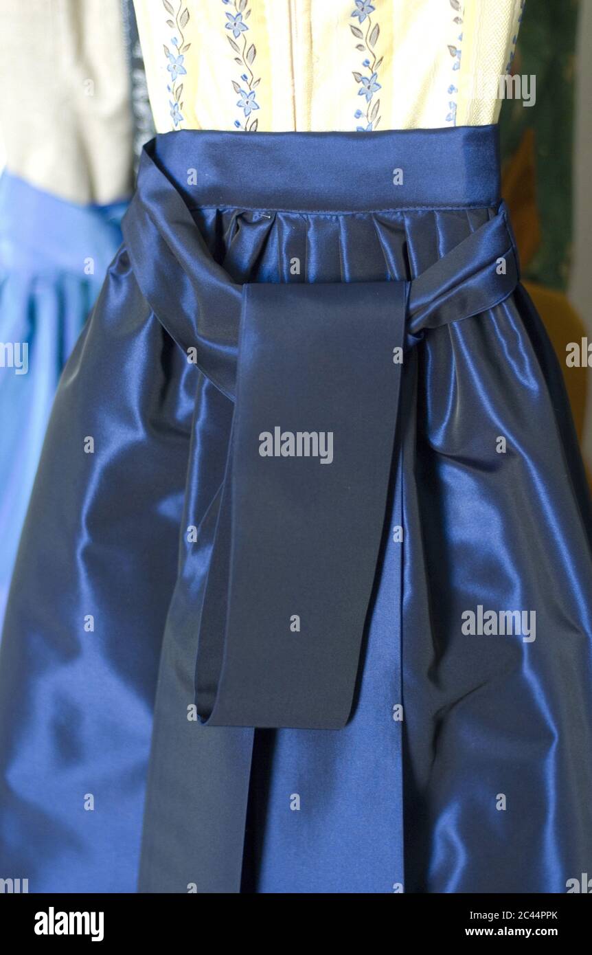 Dirndl dress hi-res stock photography and images - Alamy