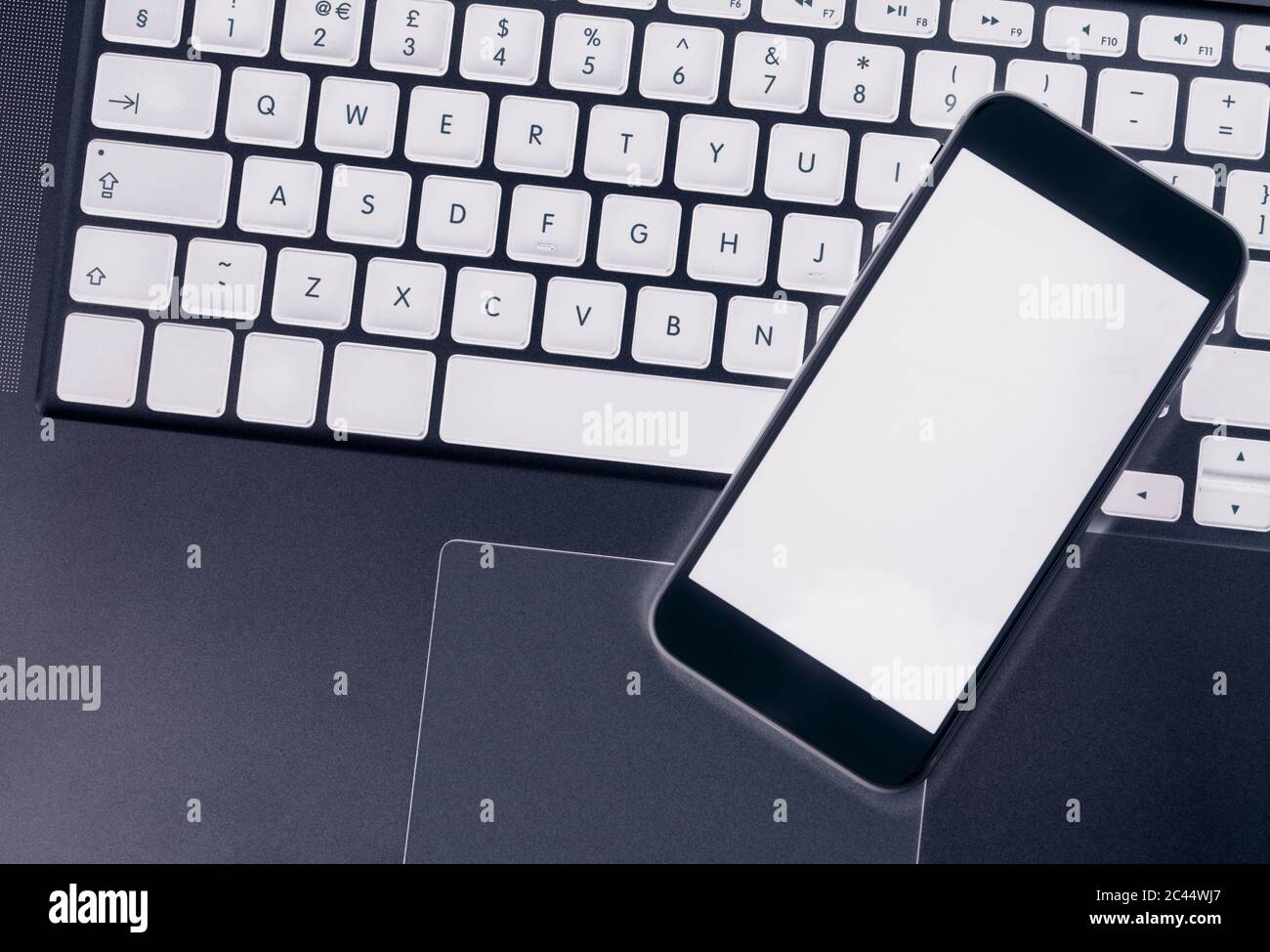 Horizontal view of keyboard hi-res stock photography and images - Alamy