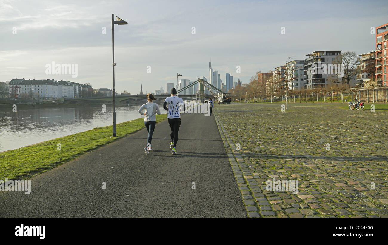 Frankfurt river exercise hi-res stock photography and images - Alamy