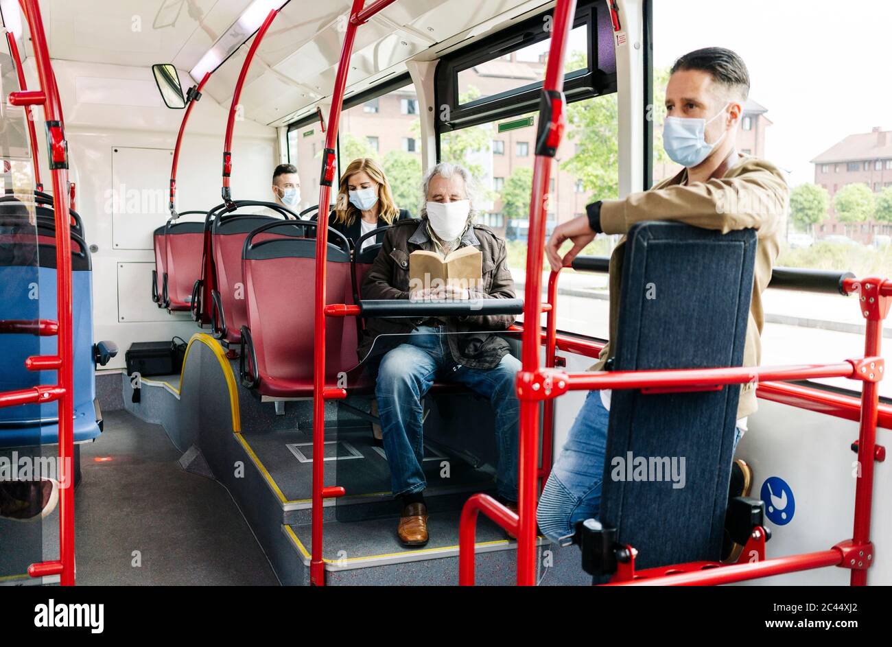 Face Mask Bus Spain at Charlotte Thrower blog