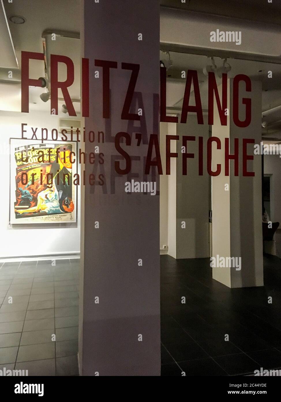 Vitrine gallery hi-res stock photography and images - Alamy