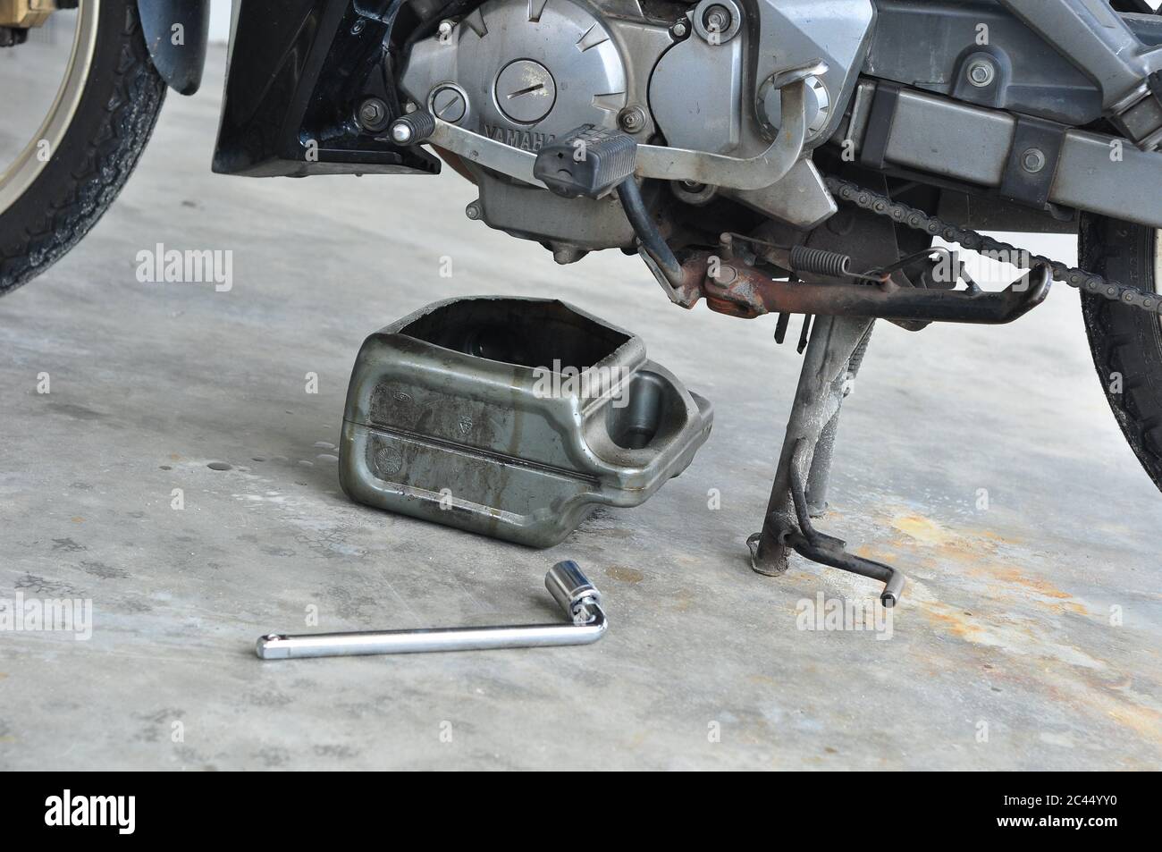 Close-up Motorcycle Oil Change. concept of automotive Stock Photo - Alamy