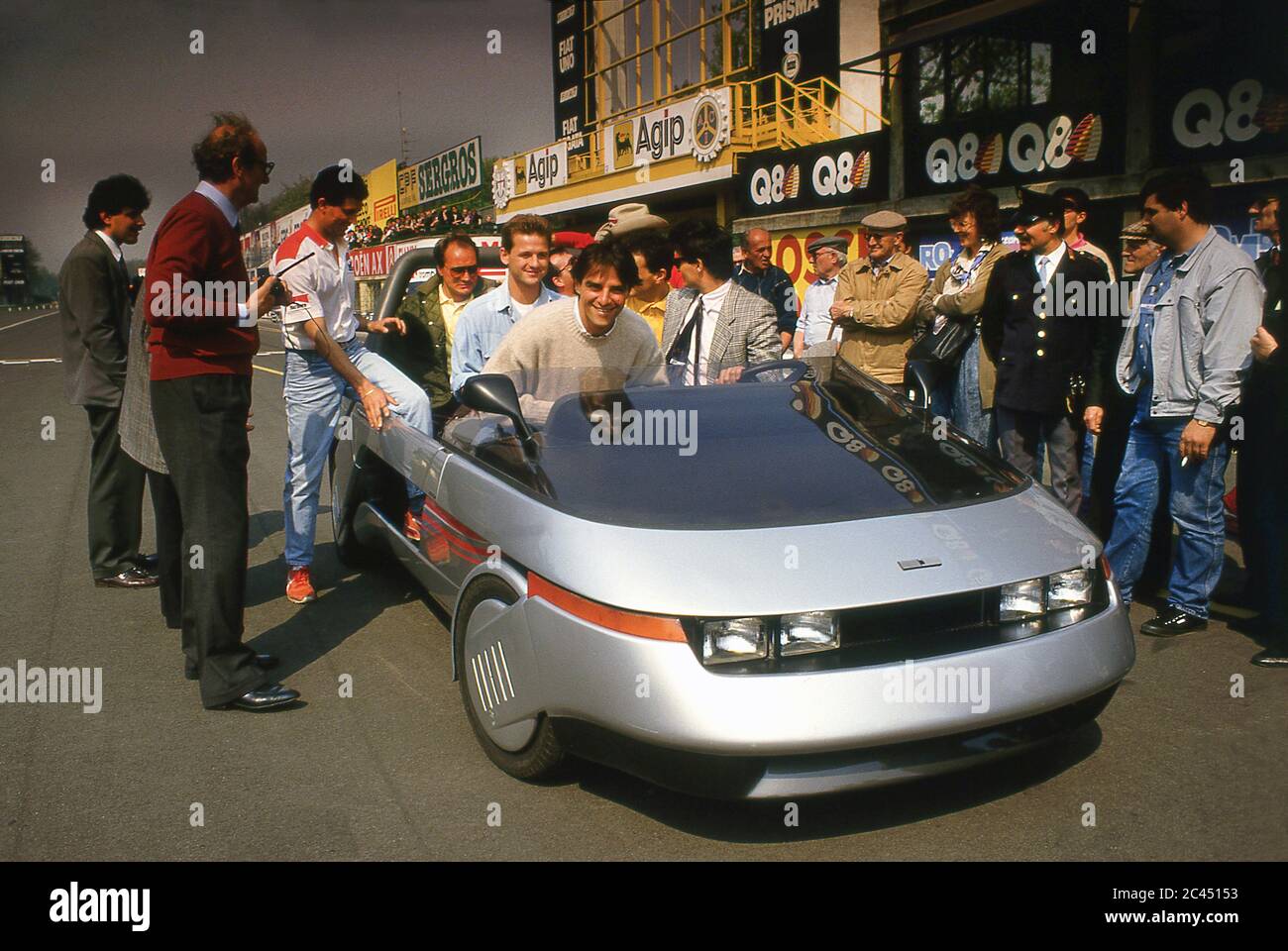 Fabrizio Giugiaro driving the Italdesign VW Machimoto to a race day at ...