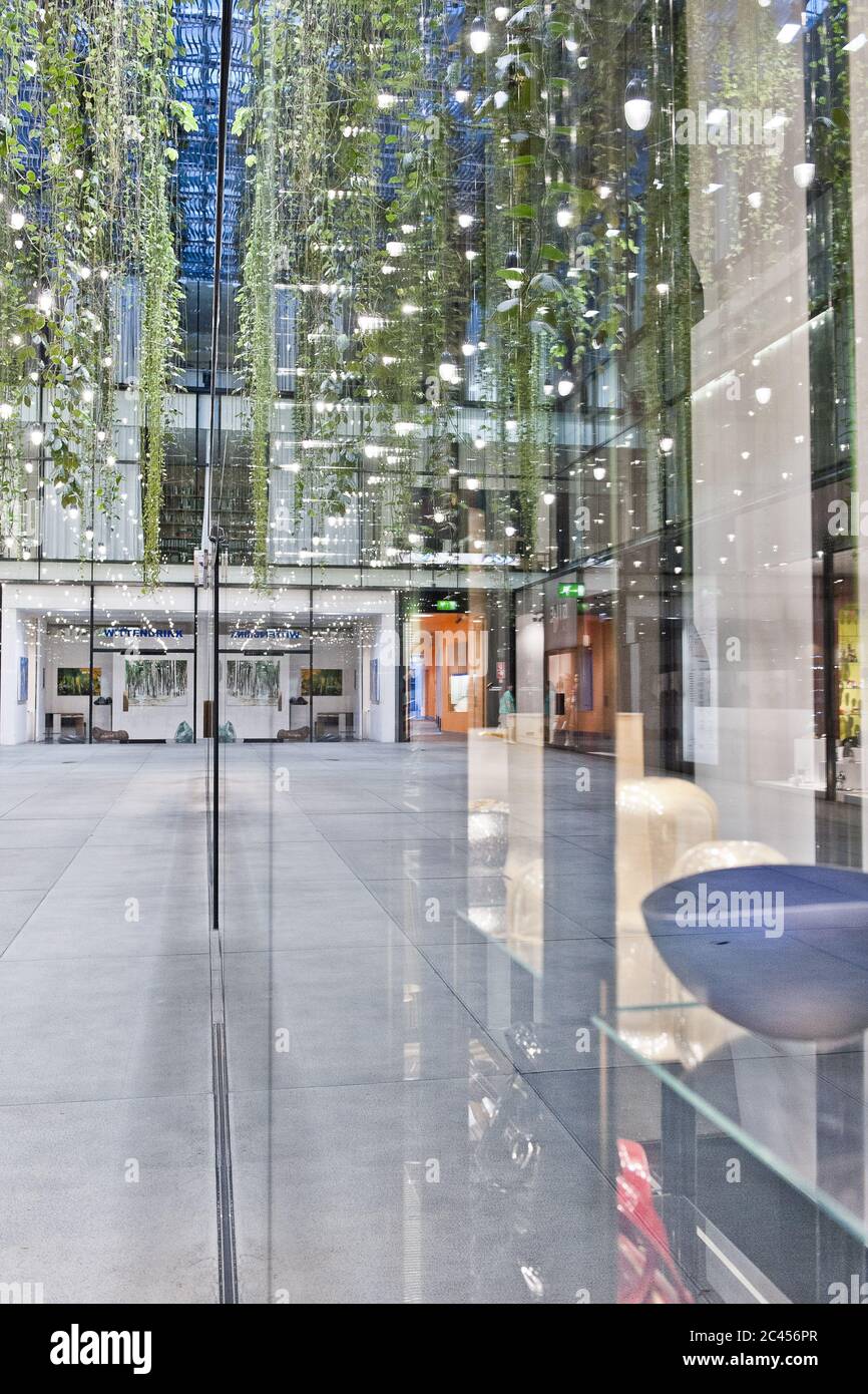 Funf Höfe shopping center, Munich, Bavaria, Germany Stock Photo - Alamy