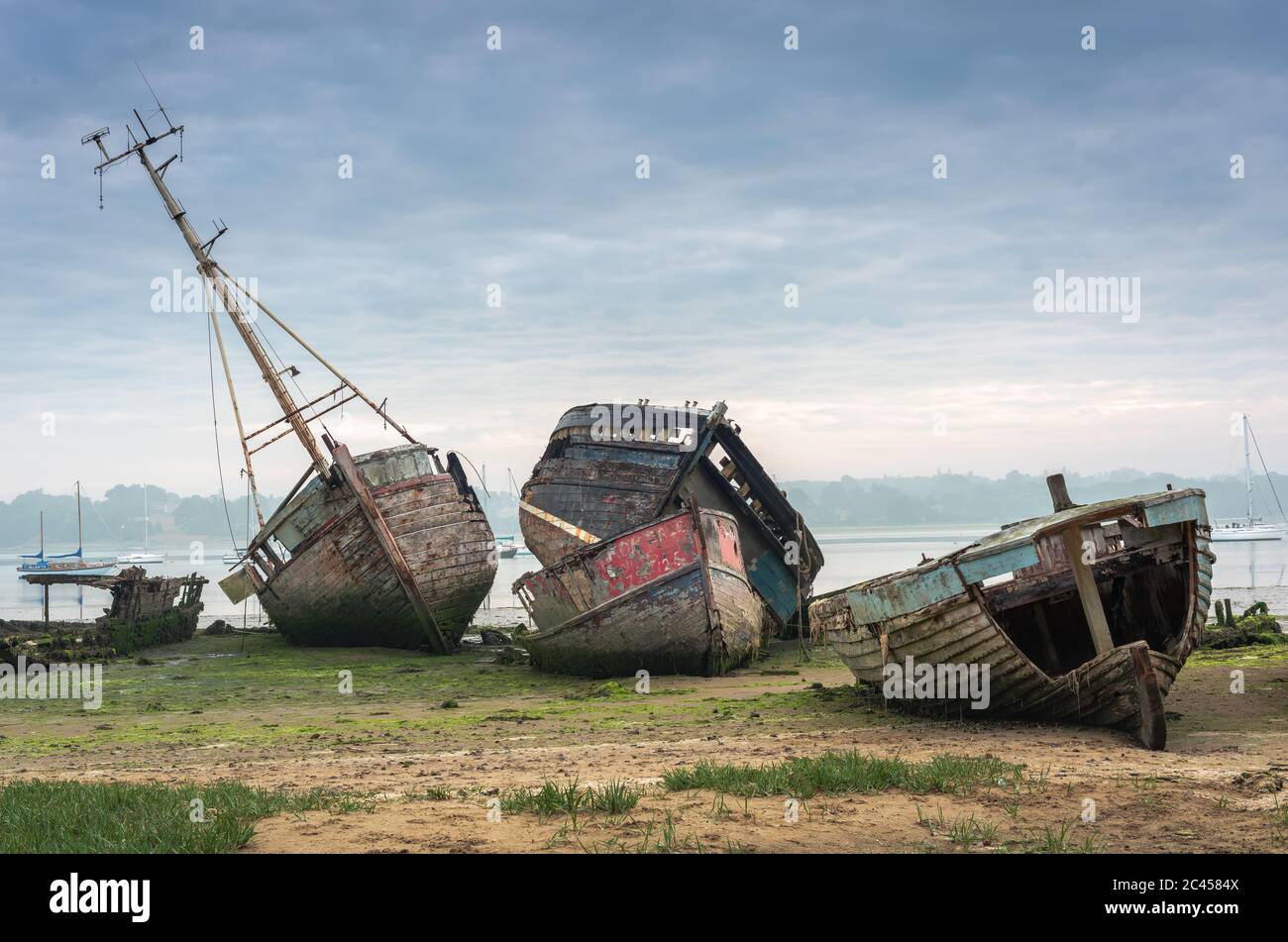 Views of boat wrecks at Pin Mill on the River Orwell just outside ...