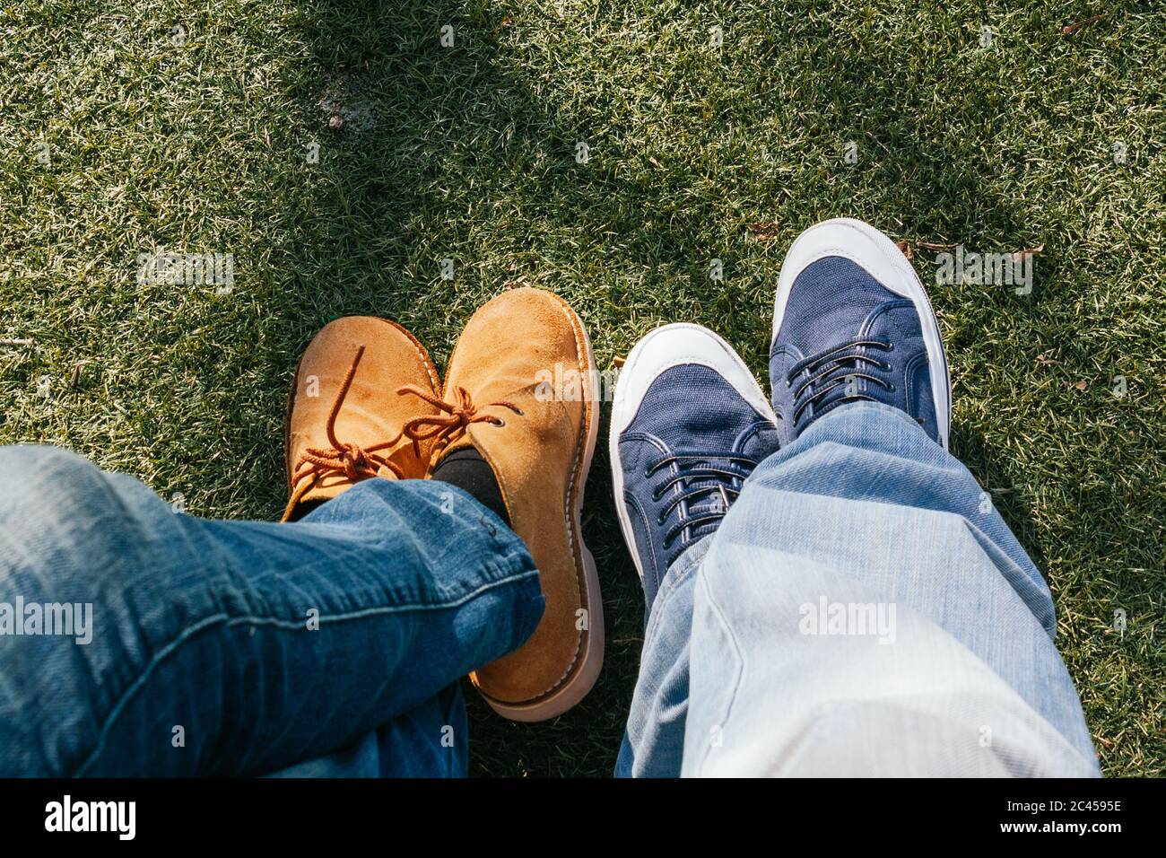 Closeup feet two people walking hi-res stock photography and images - Alamy
