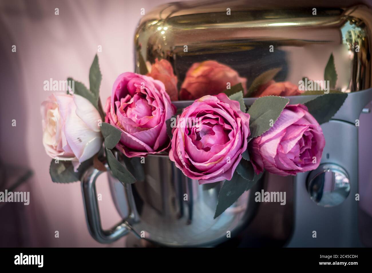 Mixer rose bouquet hi-res stock photography and images - Alamy