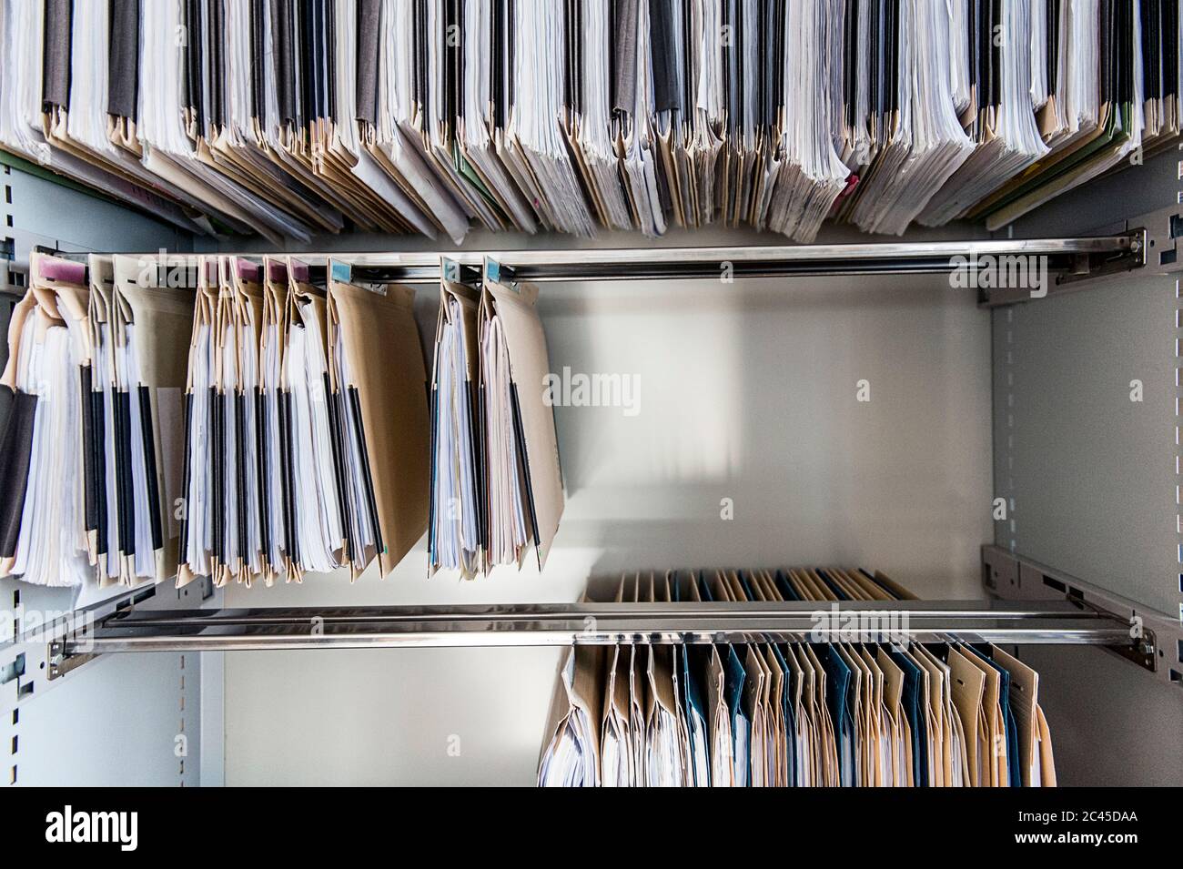 Files in cabinet hi-res stock photography and images - Alamy