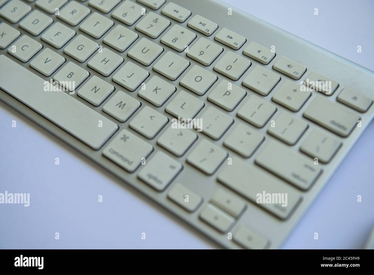 White Keyboard on white background Stock Photo - Alamy