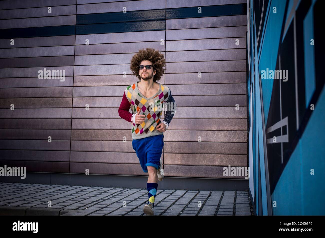Full curly beard hi-res stock photography and images - Alamy