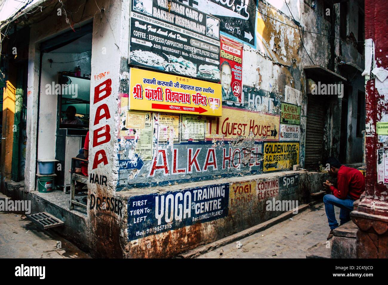Varanasi India November 19, 2018 View of the narrow street in the old ...