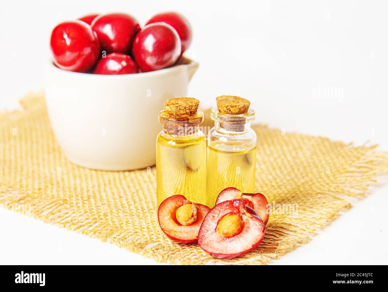 Small jar of olive oil hi-res stock photography and images - Alamy