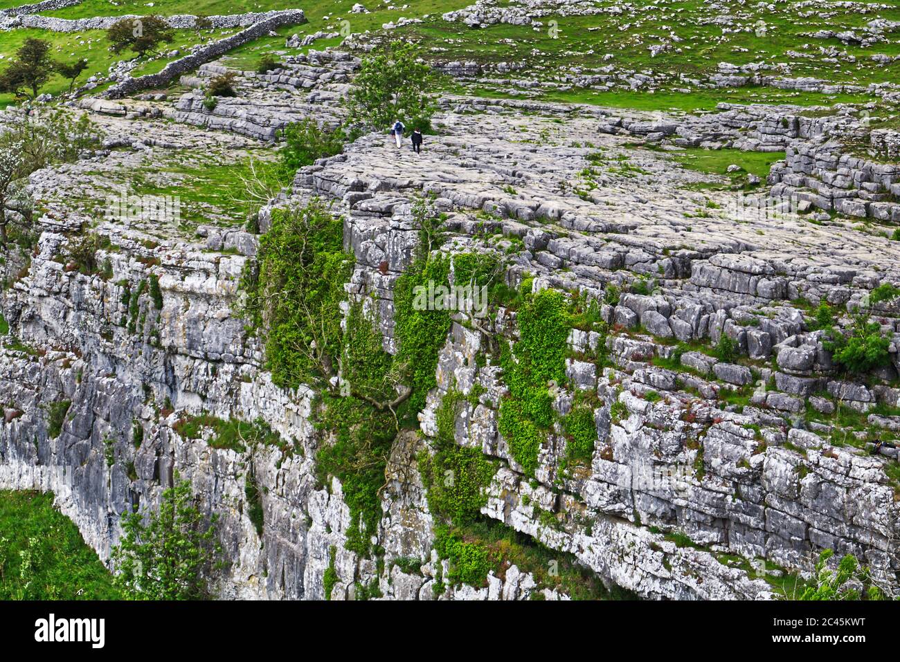 Limestone pavement at Malham Cove, Malham, Yorkshire Dales, UK Stock ...