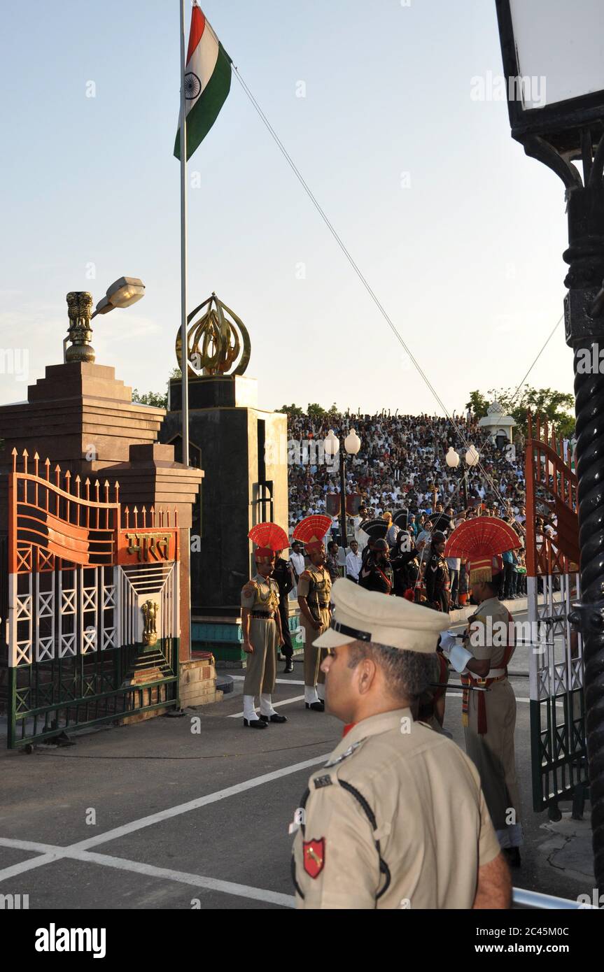 Wagah-Attari border ceremony, India Stock Photo - Alamy