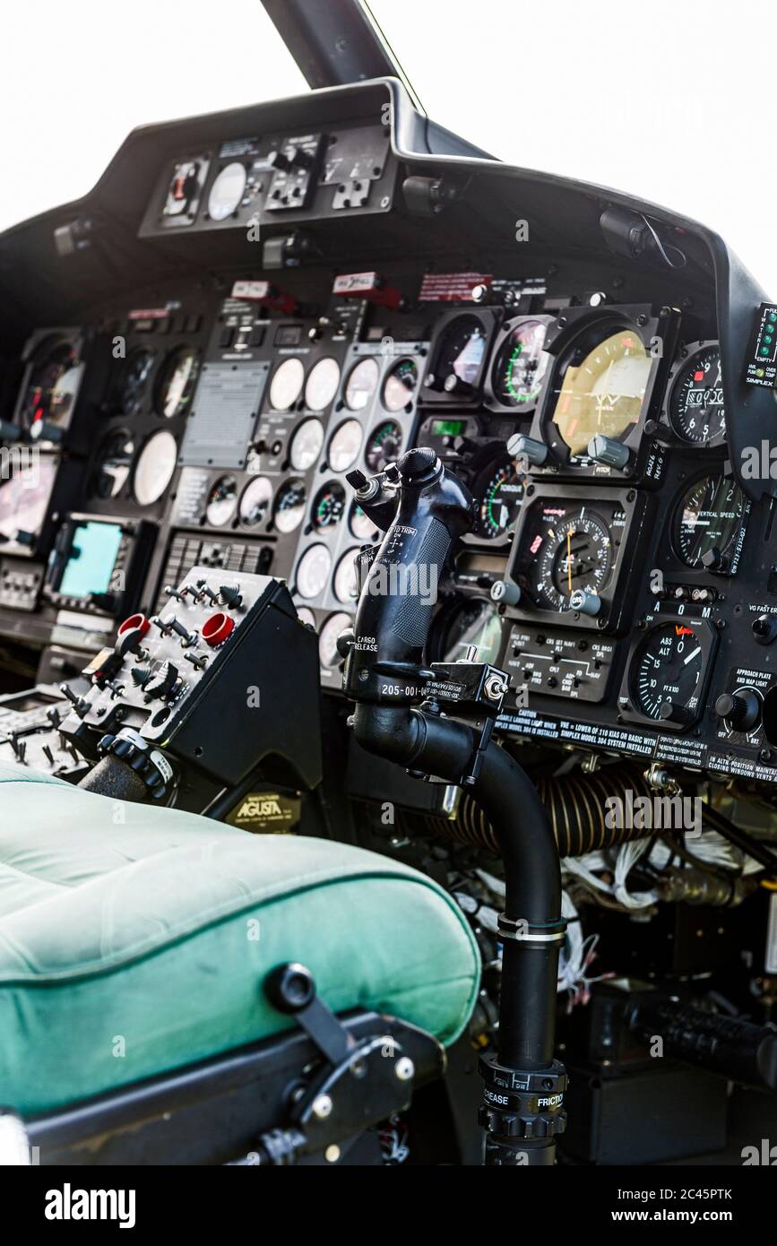 Cockpit of a helicopter Stock Photo - Alamy