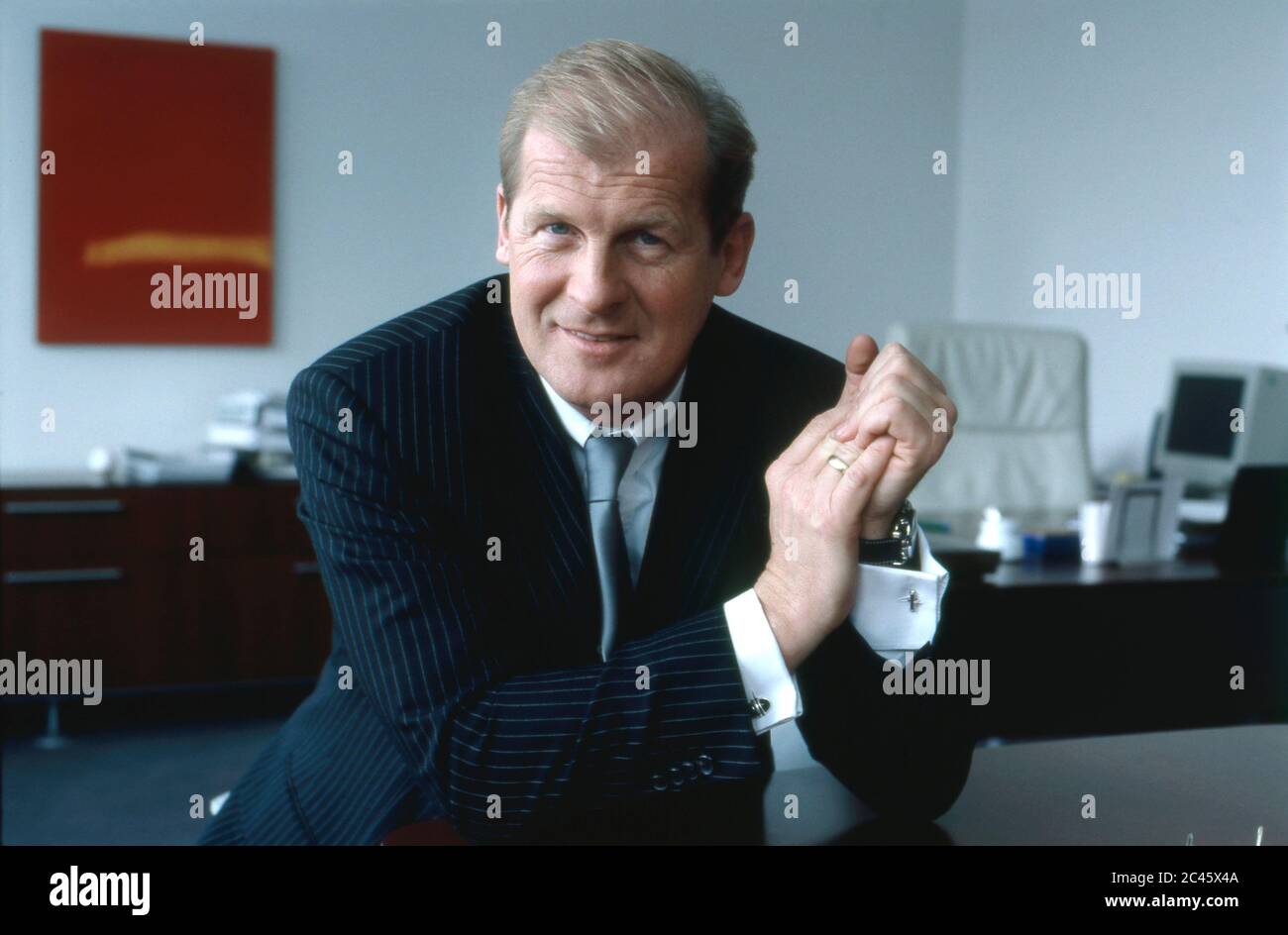 Halfportrait hi-res stock photography and images - Alamy