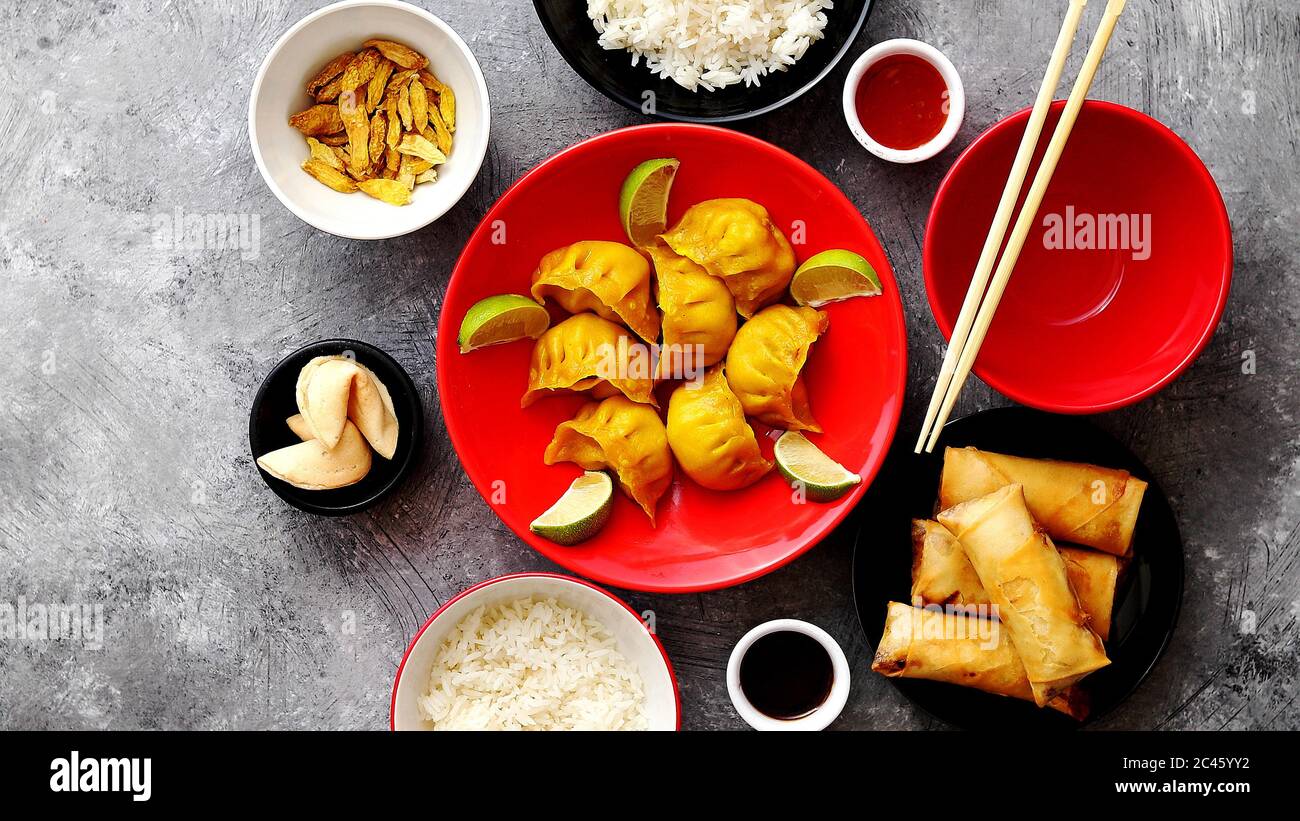 Chinese food table hi-res stock photography and images - Alamy