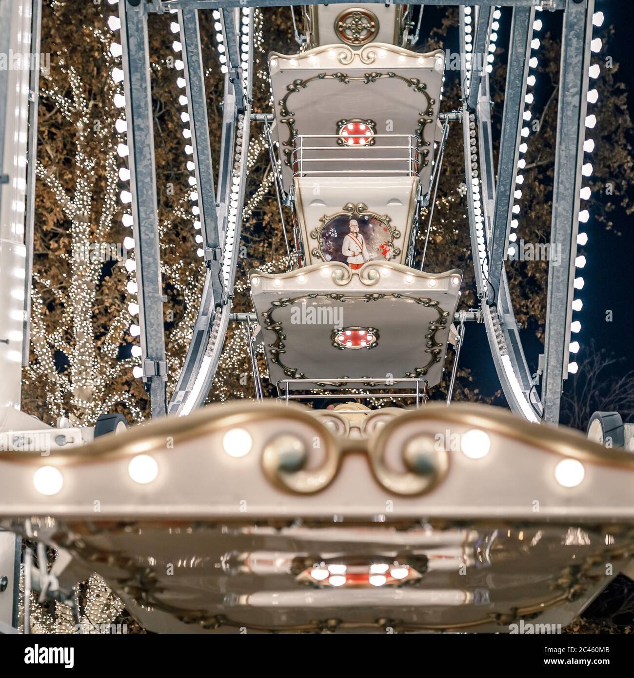 Ferris wheel on Vienna Christmas market Stock Photo - Alamy