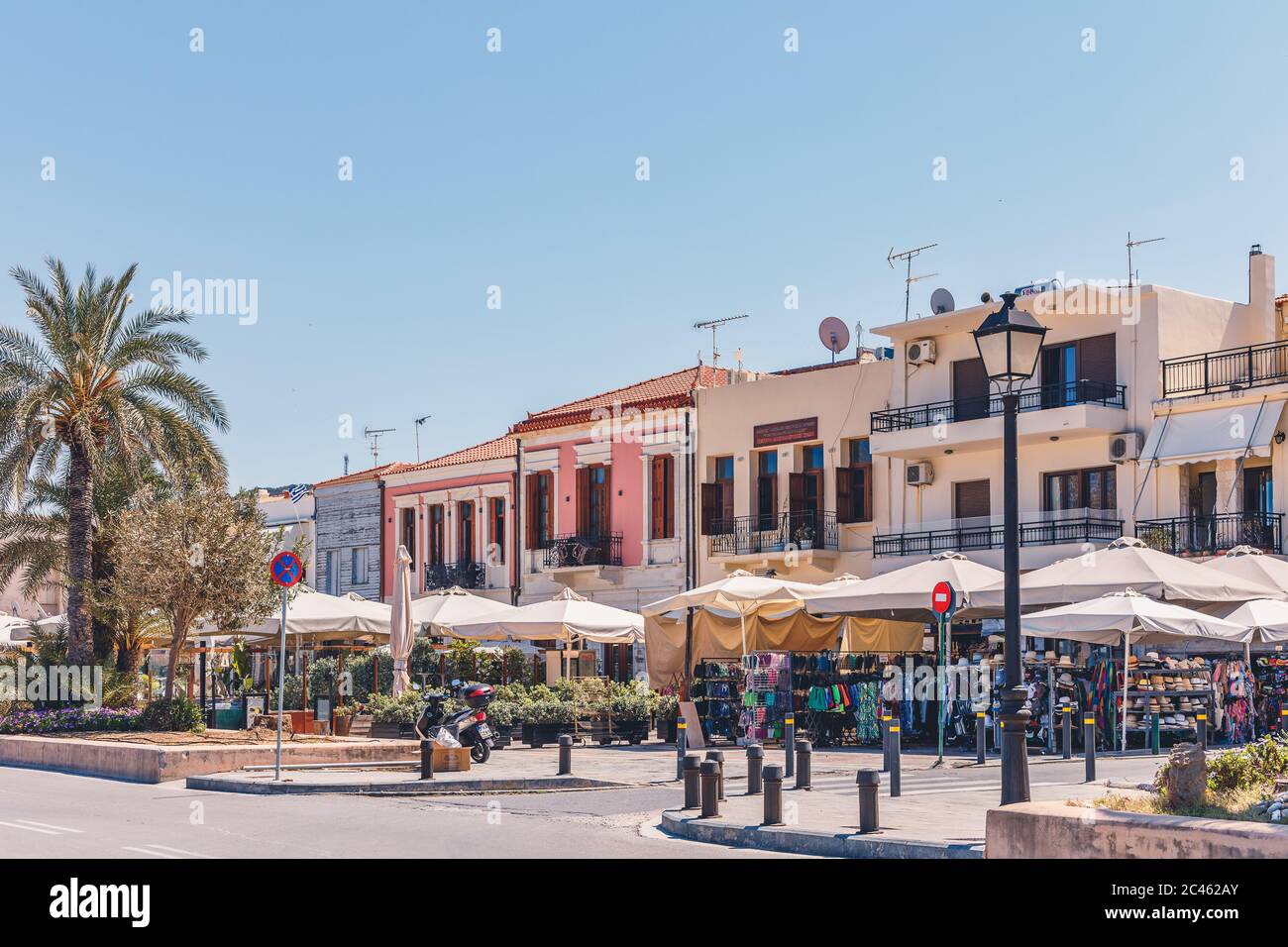 Colourful buildings in the Venetian harbour village of Rethymno on ...