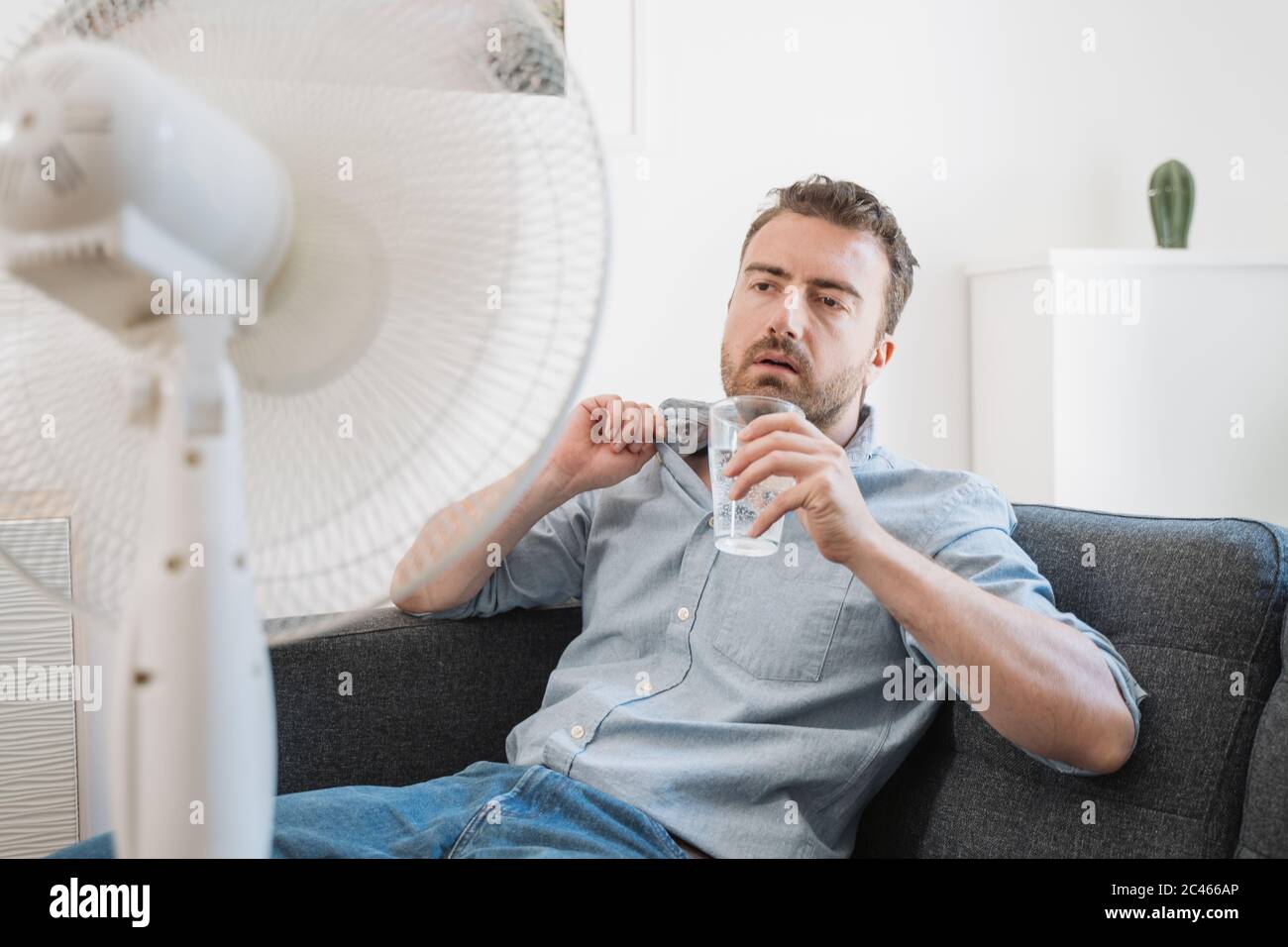 Man and hot weather and water in face hi-res stock photography and ...