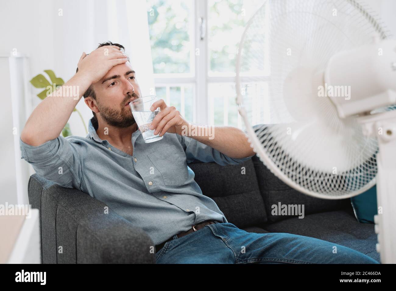 Man and hot weather and water in face hi-res stock photography and ...