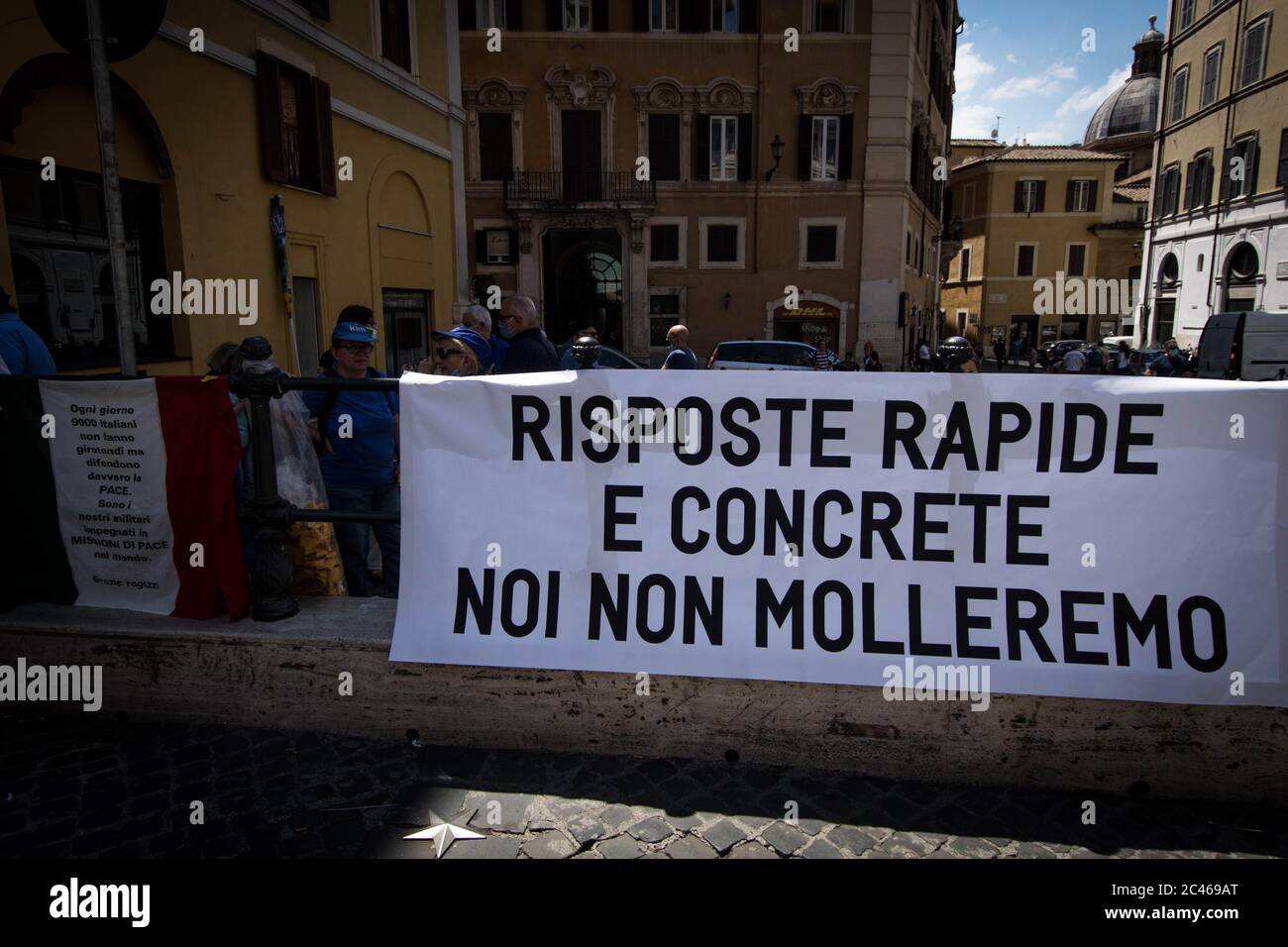 Italian future movement hi-res stock photography and images - Alamy