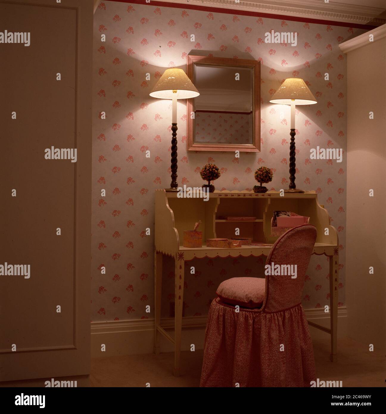 Small bureau hi-res stock photography and images - Alamy