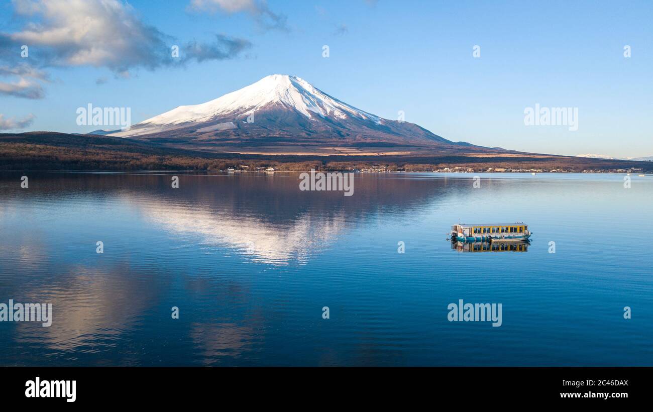 Aerial Photo of Mt. Fuji with snow cap & the calm Lake Yamanaka in ...