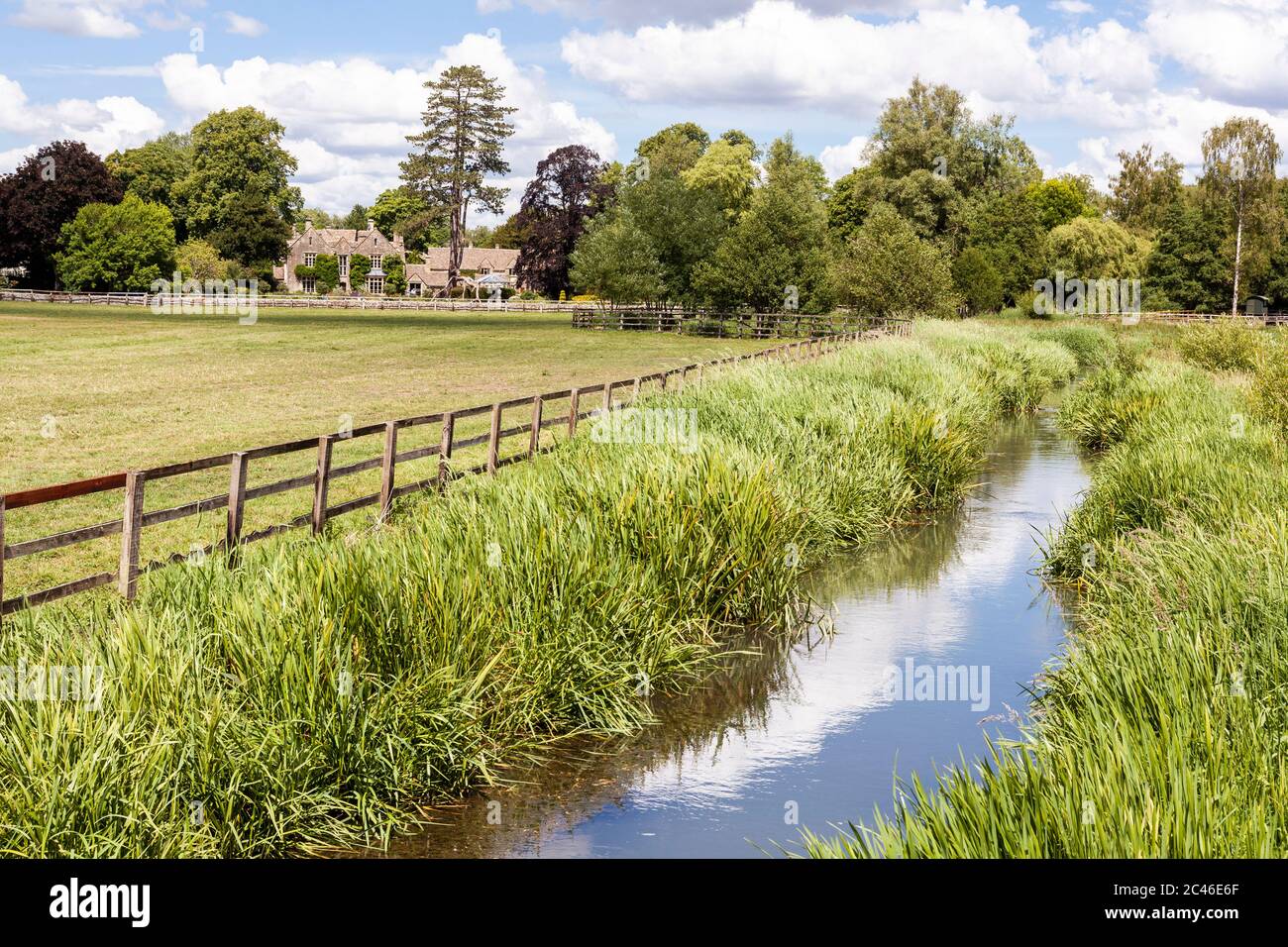 Coln rogers cotswolds hi-res stock photography and images - Alamy