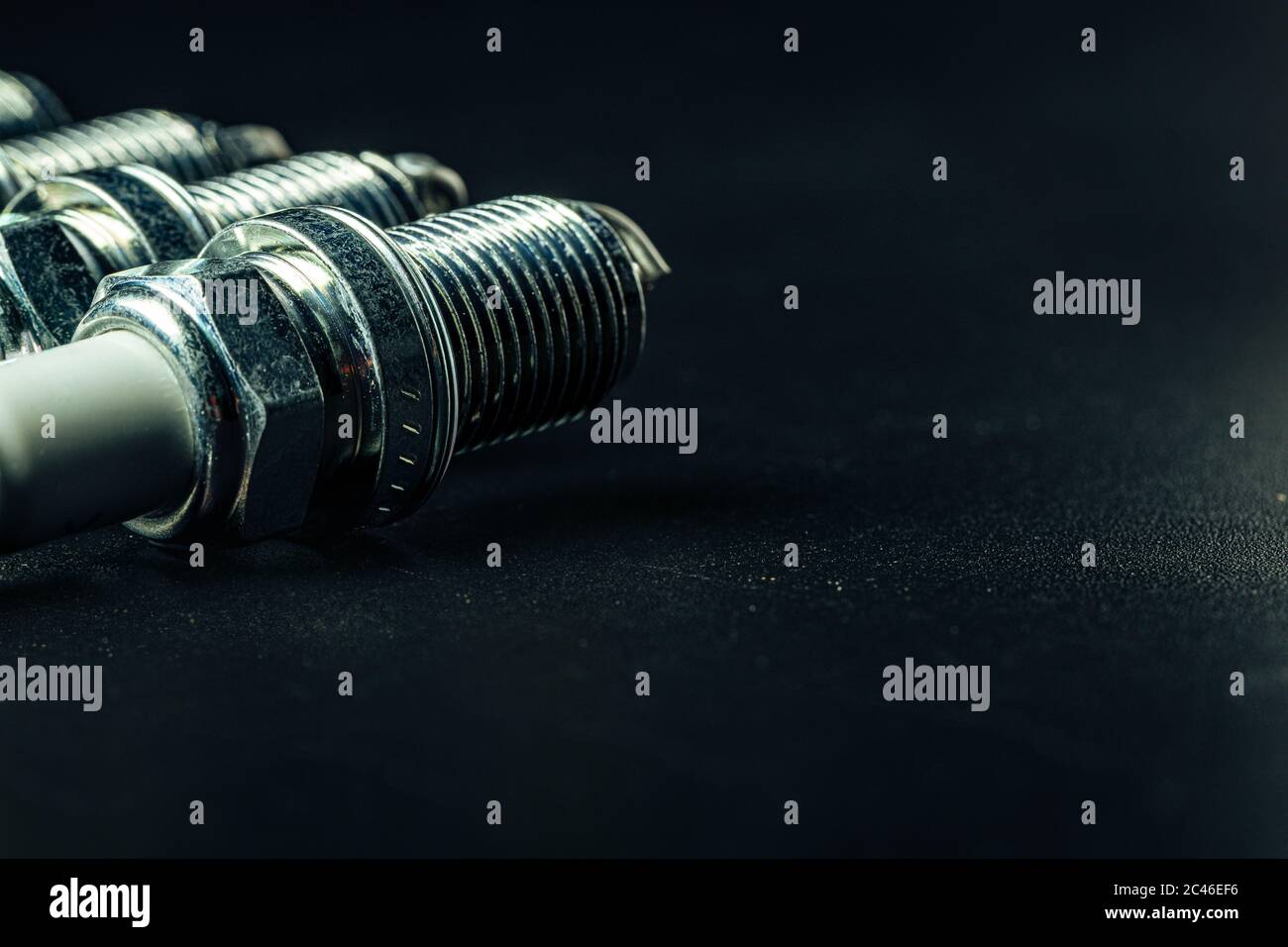 New used spark plugs hi-res stock photography and images - Alamy